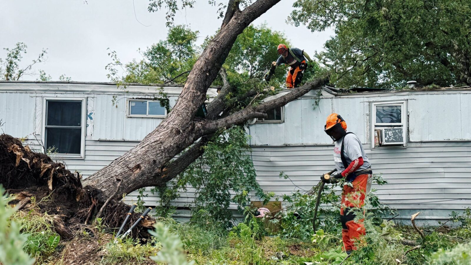 Volunteers Stand Up for Minnesota and Respond to Bemidji Storm Damage