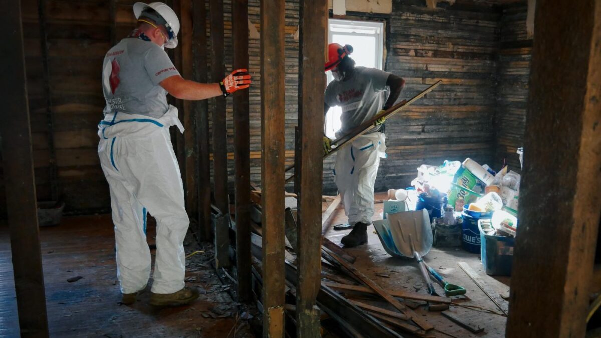 Team Rubicon Responds to Flooding in Kentucky - Team Rubicon